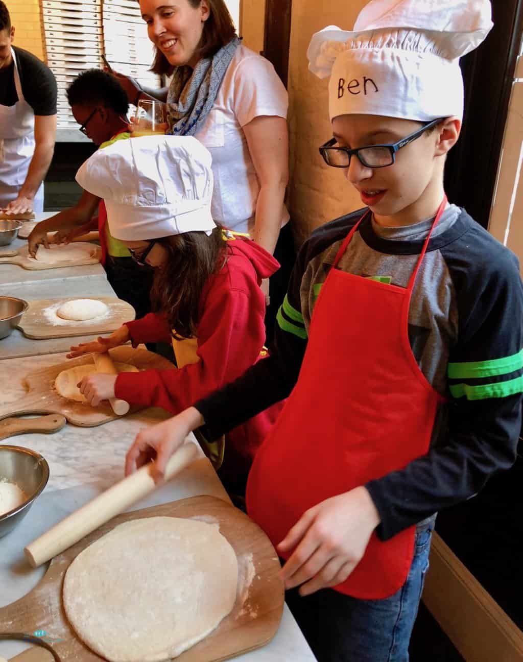 Cool NYC Kids Activity: Kids Pizza Making Classes at Rossopomodoro