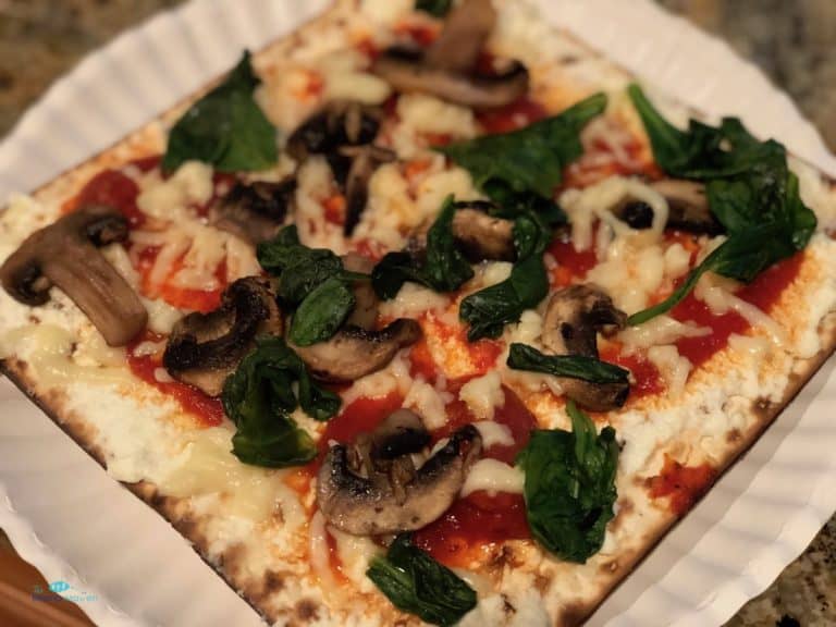 How to Make Matzah Pizza - A Delicious Kosher for Passover Meal