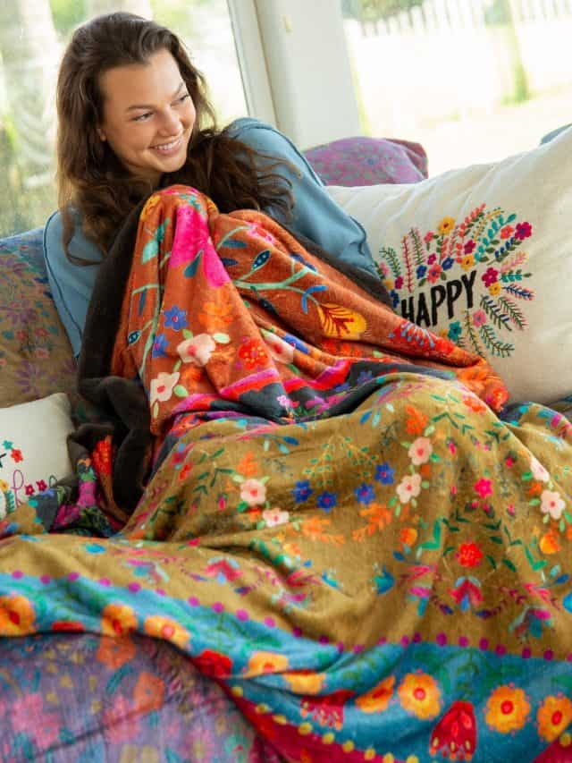 Holiday Gift Guide: 7 Fun Gifts for A Cozy Night In - The Mama Maven Blog